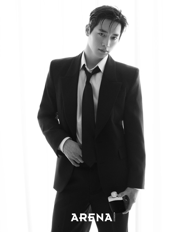몽블랑(MONTBLANC), 배우 서강준과 함께한 아레나 화보 공개